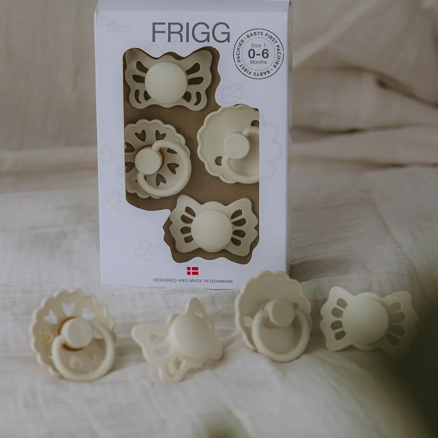 FRIGG Baby’s First Pacifiers – 4-Pack to Discover Baby’s Favorite